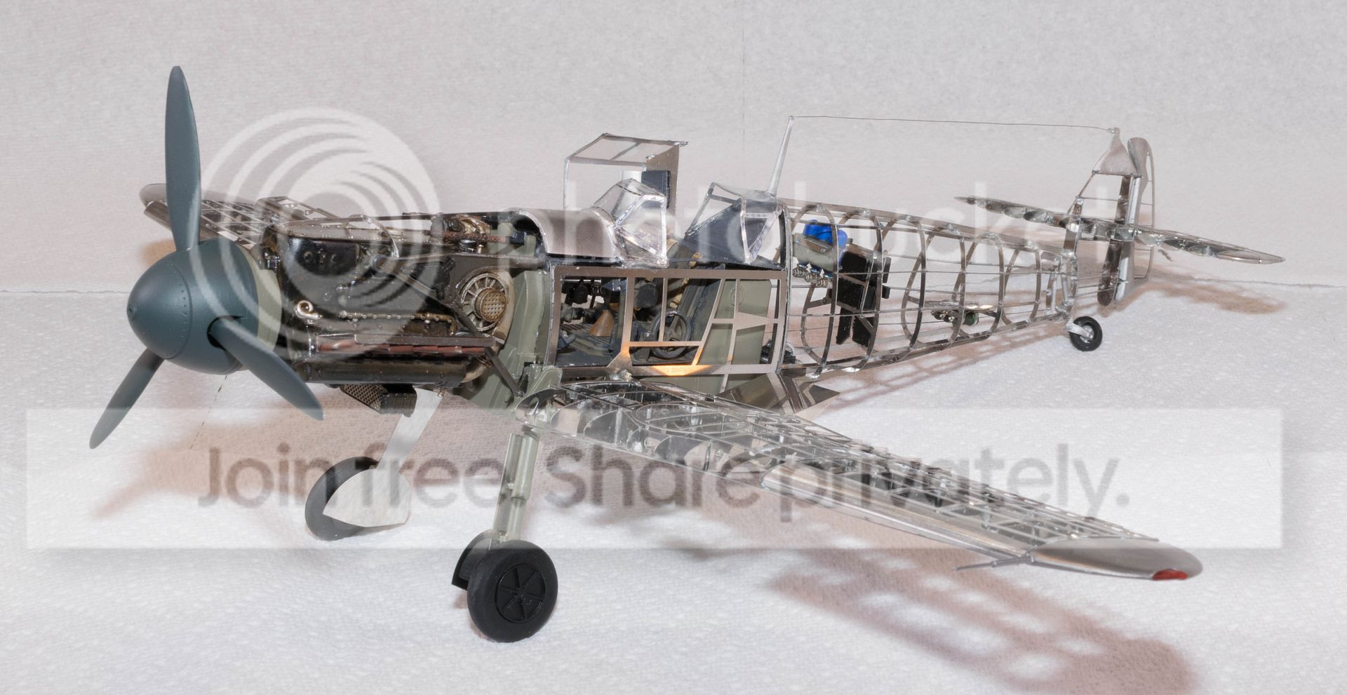 Bf-109 F Fine Structure 1/32 - Ready for Inspection - Large Scale Planes